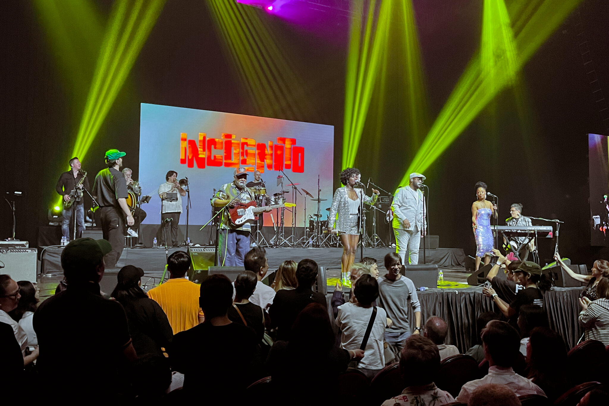 British acid jazz band Incognito takes Filipino fans on a trip down ...