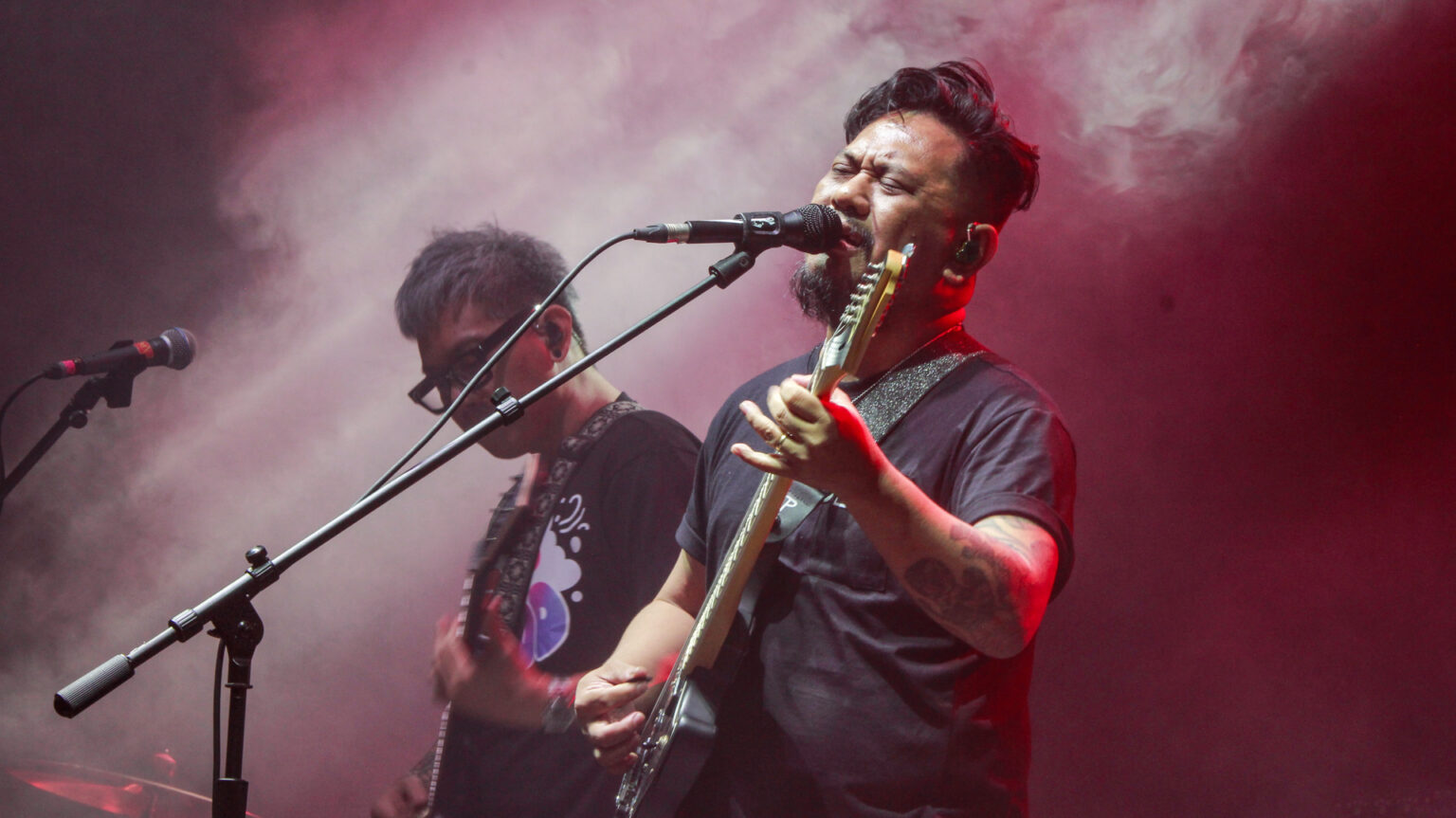 Hoobastank makes a powerful Manila comeback two decades after