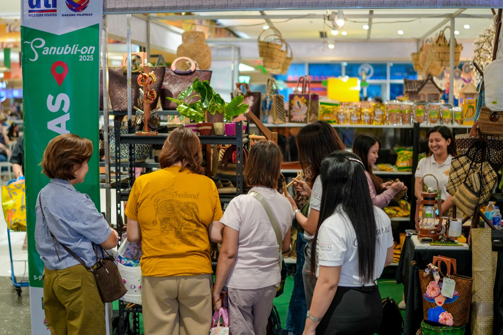 Local ingenuity shines at DTI’s Panubli-on Heritage Trade Fair in SM ...